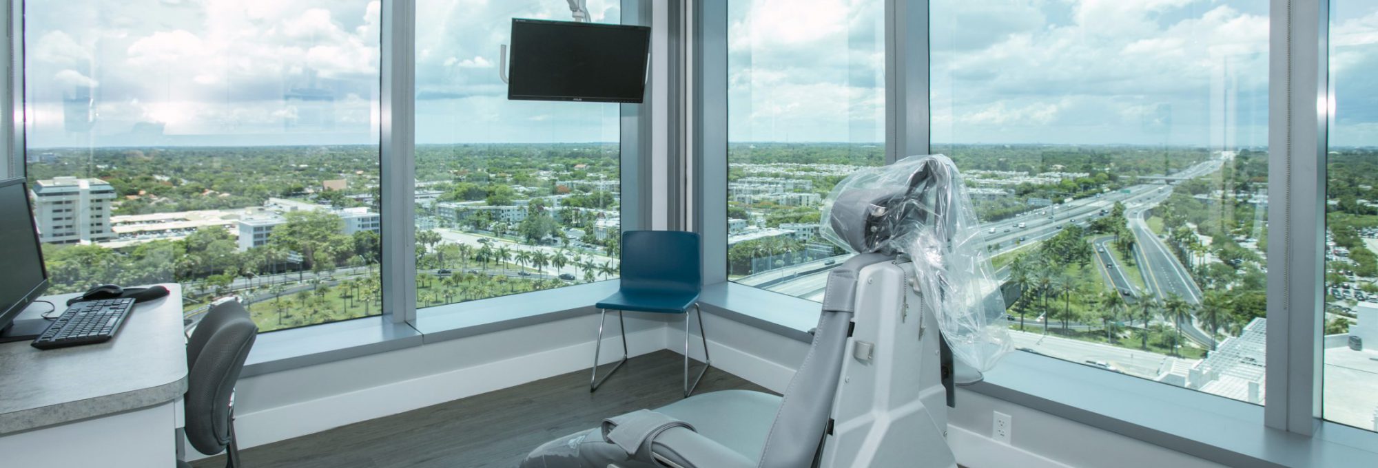 Oral Surgery Miami FL, Oral Surgeon